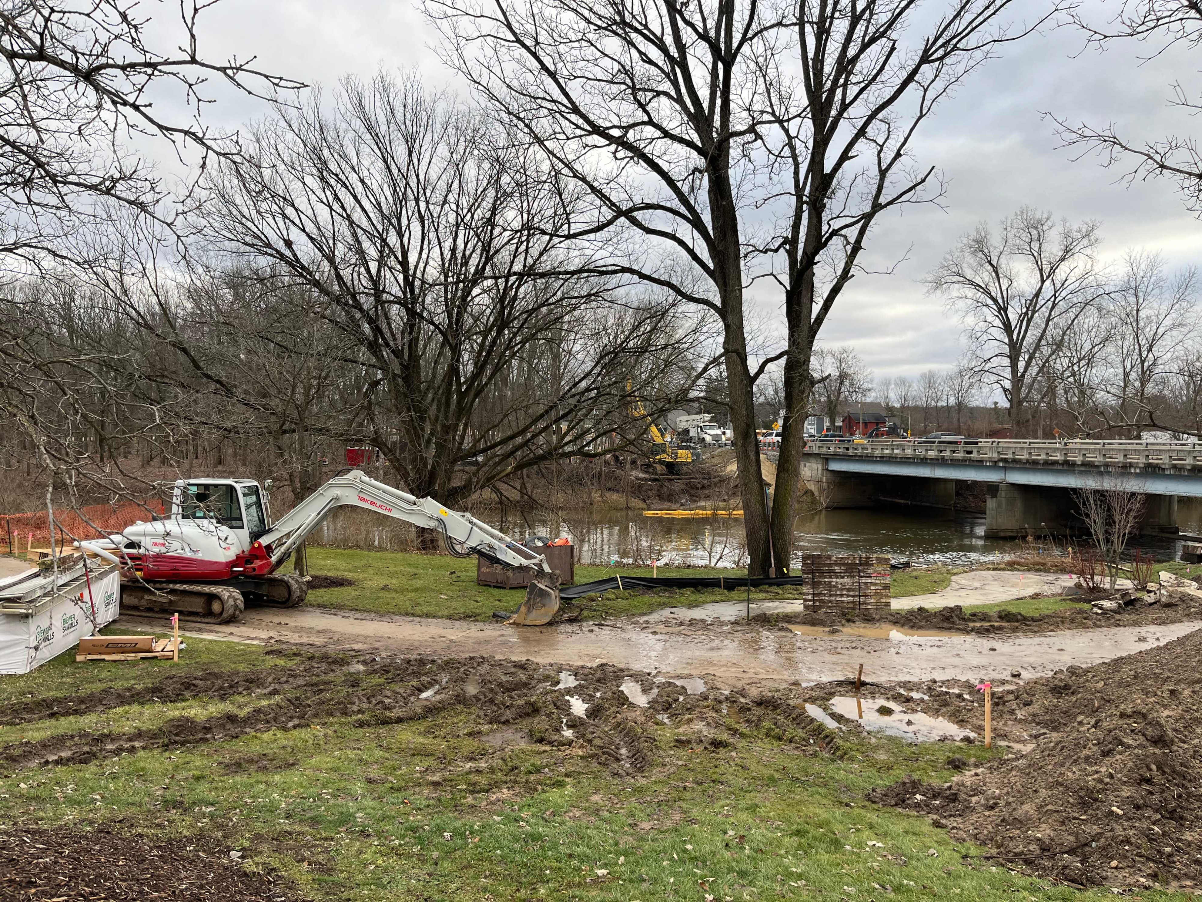 Ada begins construction on $2.5M pedestrian bridge over Thornapple River