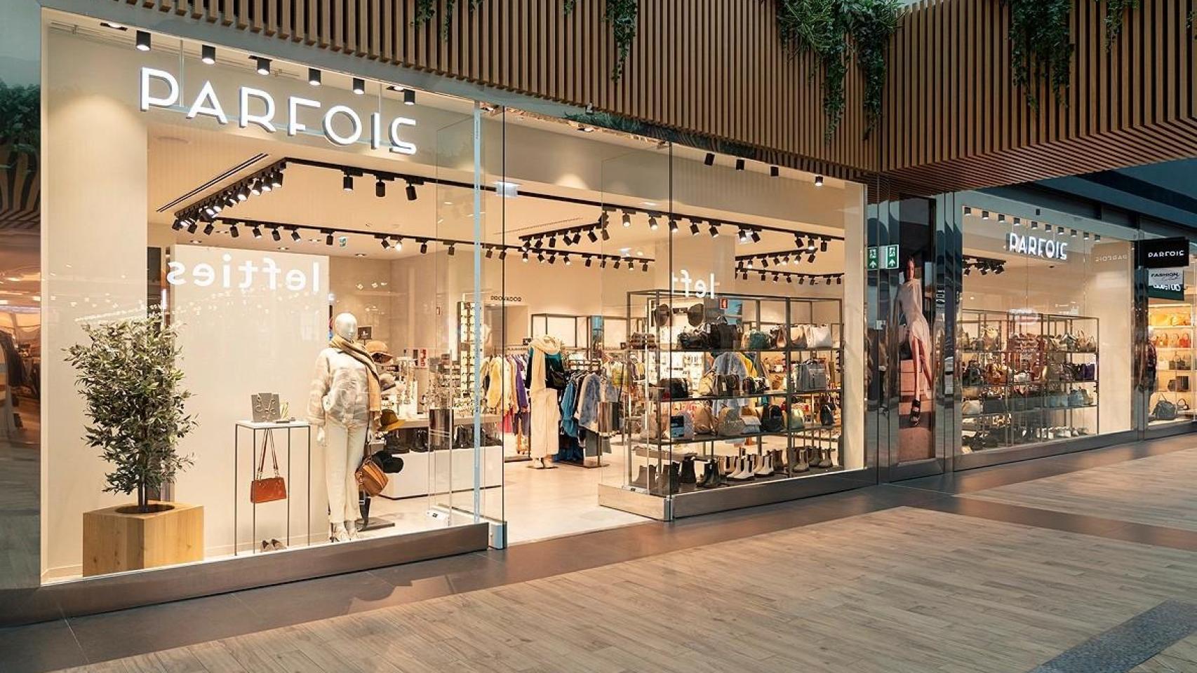 Parfois rebaja un 54% el bolso más especial y elegante de la colección ...