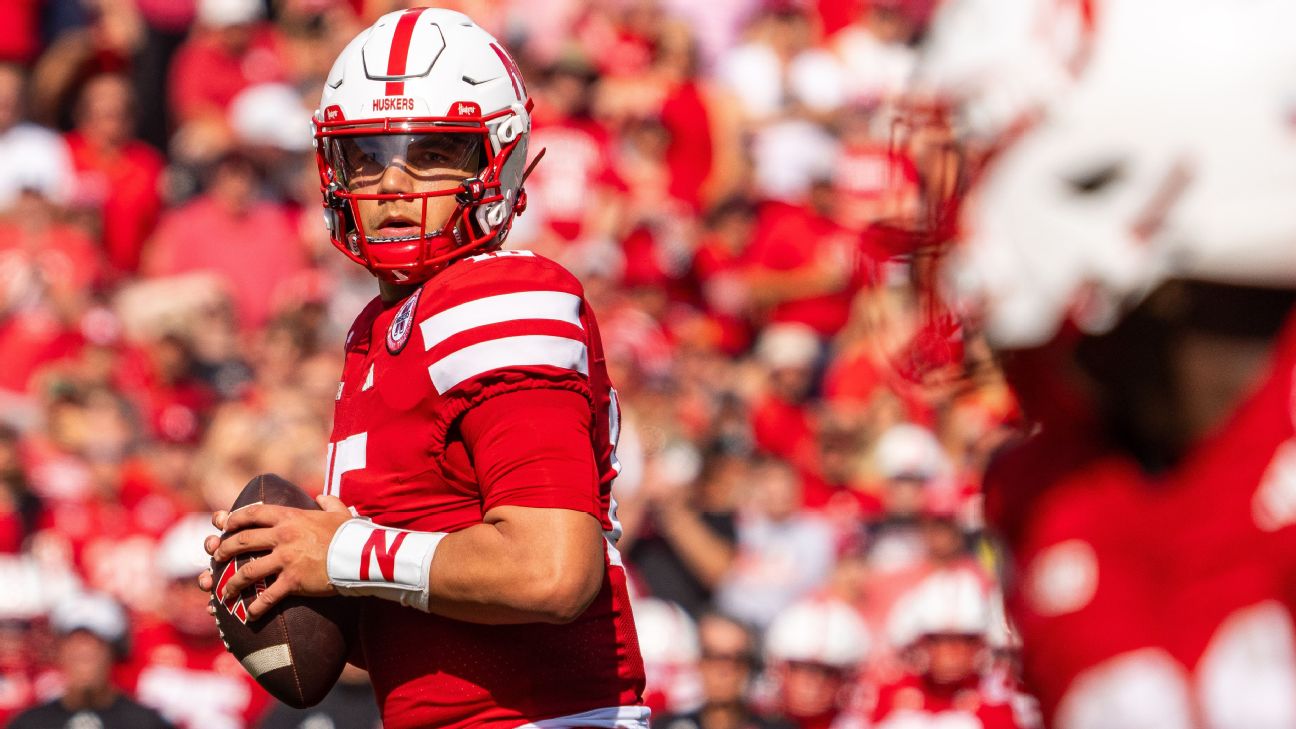 Dylan Raiola joins Oregon as Ducks await Dante Moore's decision