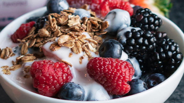 7 store-bought breakfast foods to eat and 5 that aren't as nutritious ...