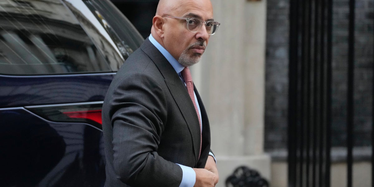 'Loyalty for sale': Nadhim Zahawi accused of 'begging' for Tory peerage ...