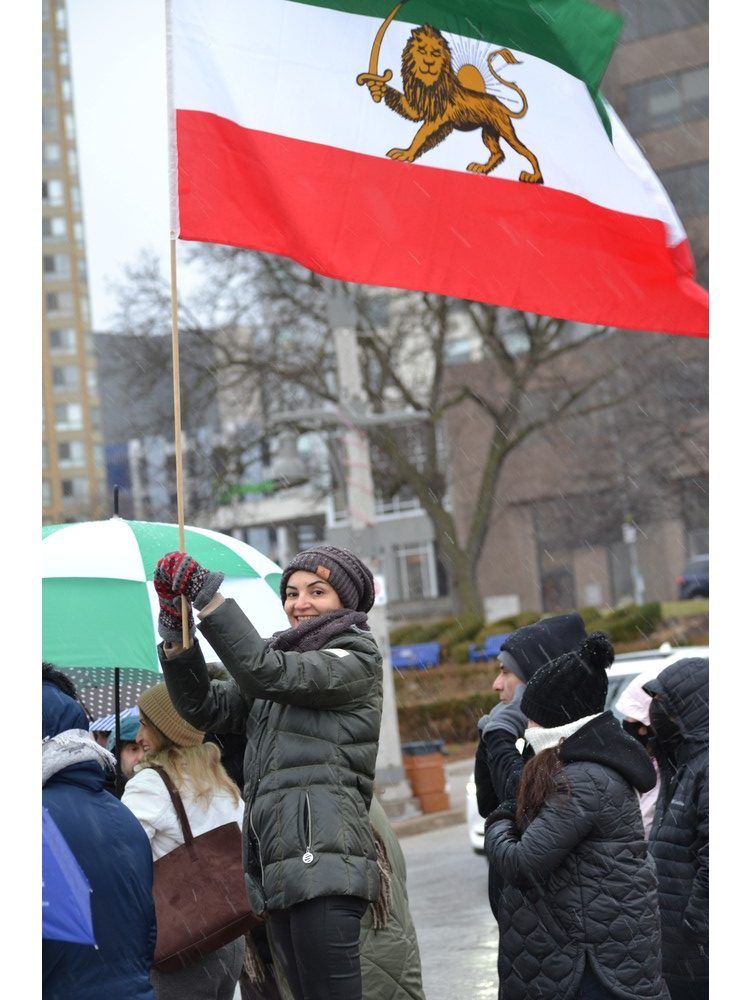 Windsor protestors decry Iran's oppressive regime