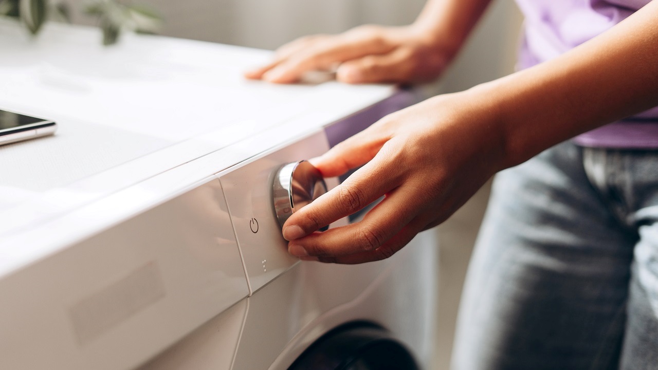 Lave-linge : l'astuce géniale qui rend enfin le cycle rapide de votre ...
