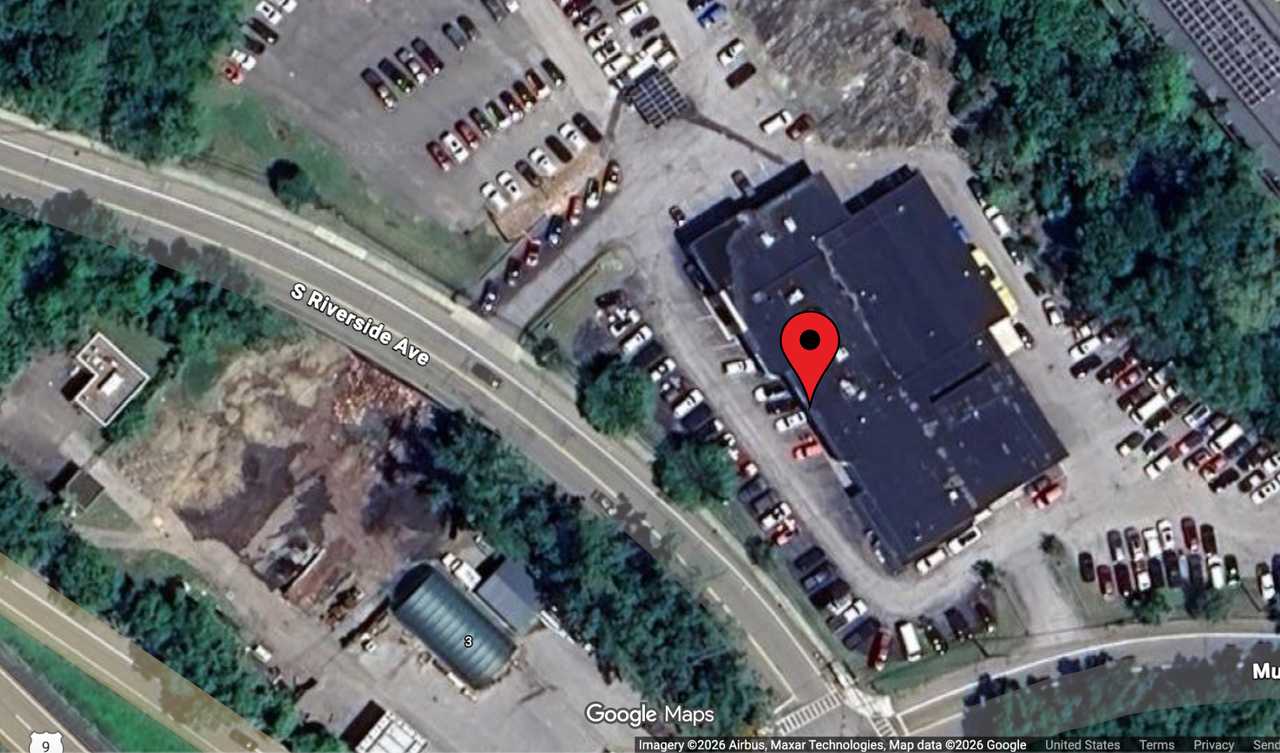 Man caught after failed burglary attempt at car dealership in ...