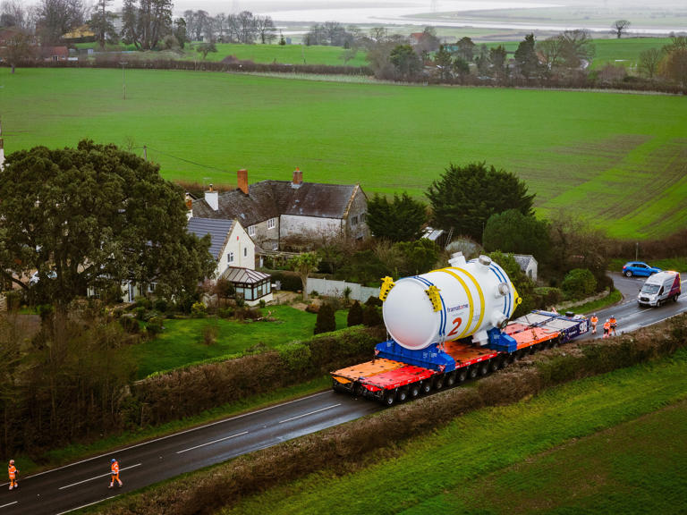 World’s largest turbines: Britain's new £26bn nuclear power station ...