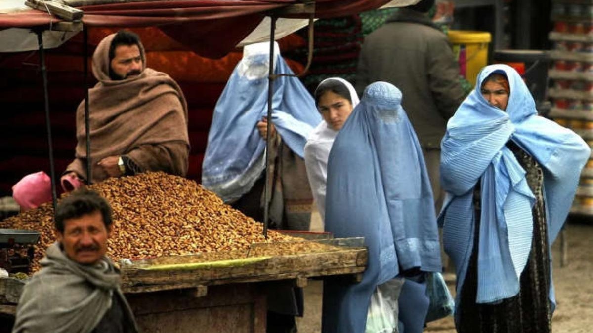 The 7 worst places to travel as a woman alone, according to global ...