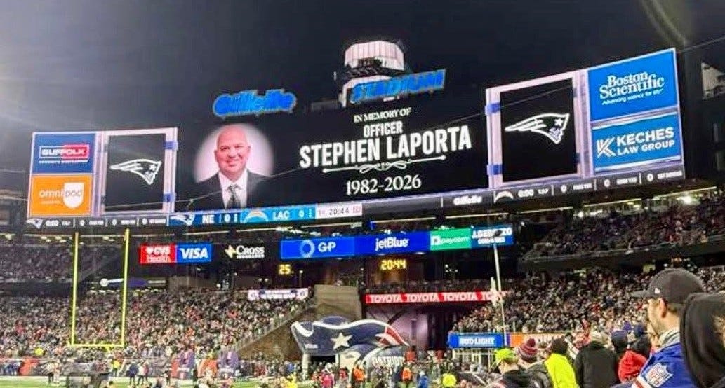 'Steve helped Drake and the boys tonight': Patriots honor fallen ...