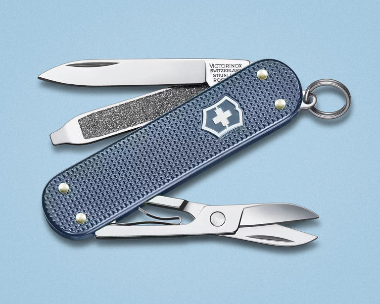 One of the best all-around Swiss Army knives gets a stunning new edition