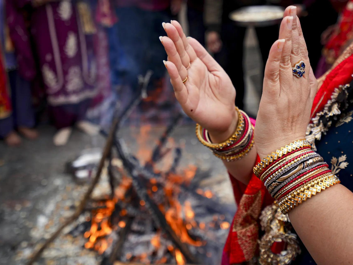 Happy Lohri 2026 wishes: 55+ greetings, quotes, messages and images for ...