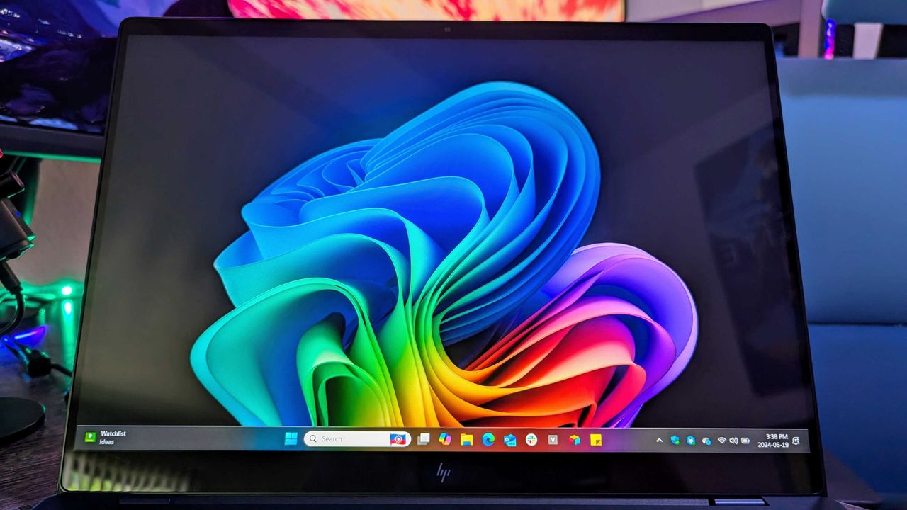 VLC might be the only app that loves Snapdragon X and Windows XP