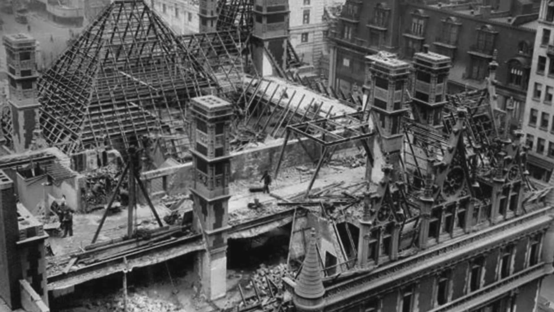 The Vanderbilt family's ruthless path to fortune and spectacular decline