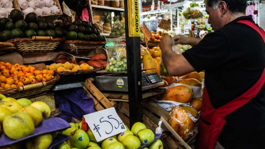 Suben alimentos básicos: canasta alimentaria alcanza precios de más de ...