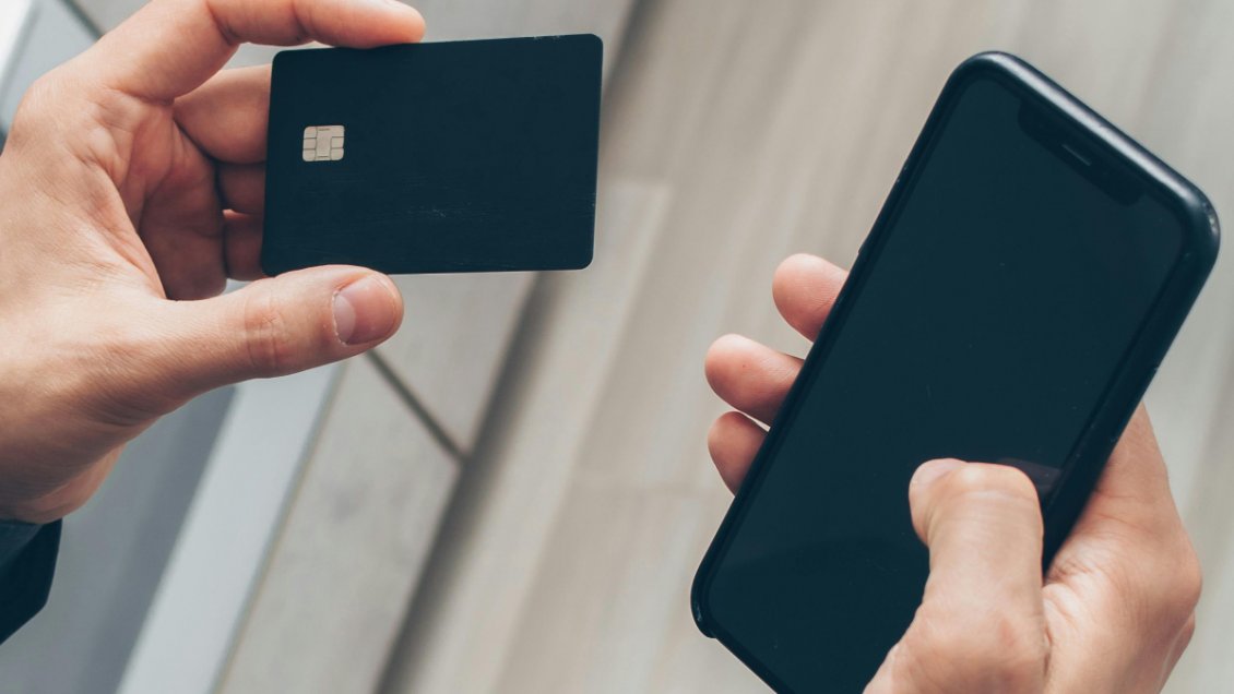 Hackeo de emociones: Así operan las ciberestafas que engañaron a Amparo ...