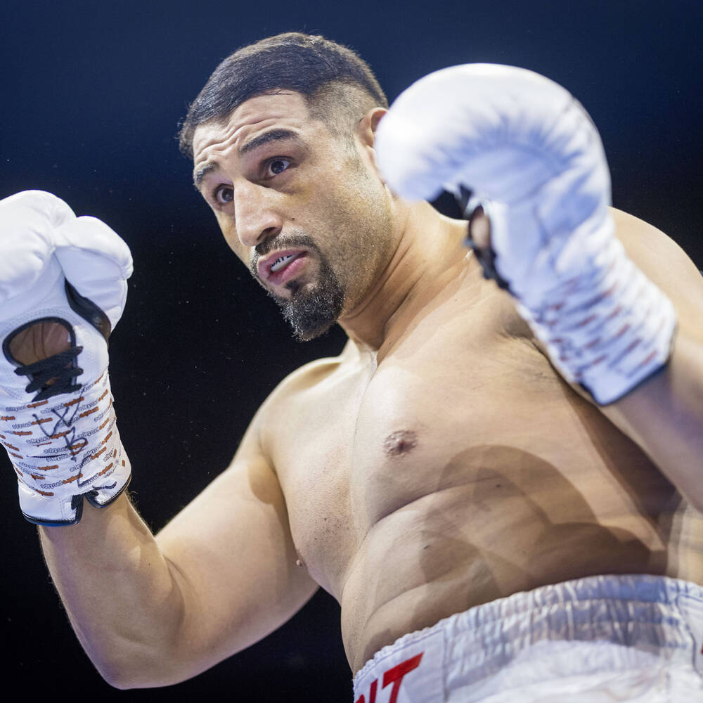 Bereit für Mega-Boxkampf: Agit Kabayel fordert Champion Oleksandr Usyk ...