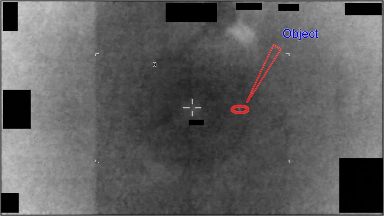 White dot laser pointer UAP • Human cats can't catch it