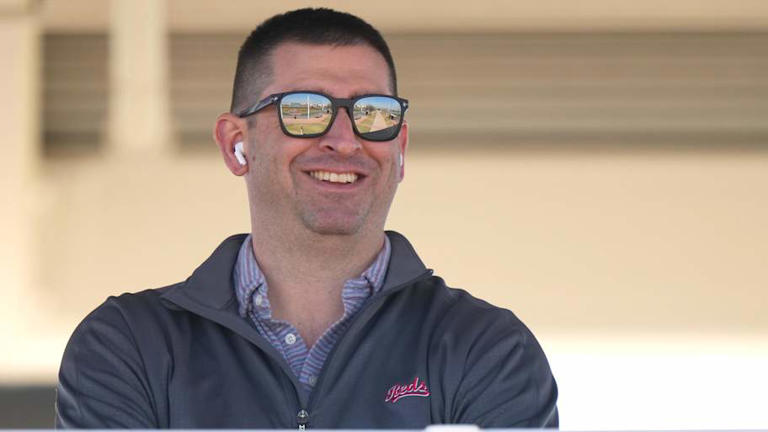 History repeats itself with latest Cincinnati Reds signing