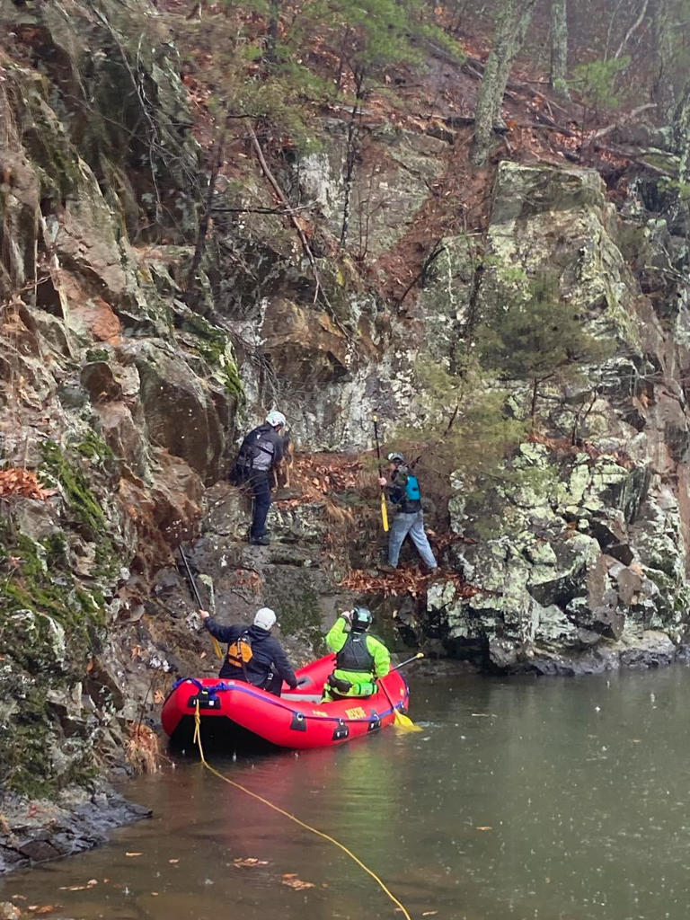 Brave rescue: Dog’s escape leads to river rescue by Wintergreen fire team