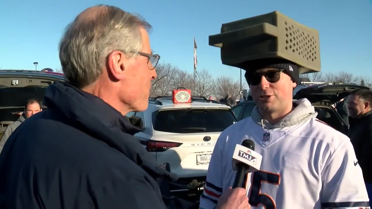 Bears fans embrace cheese grater hats in rivalry with Packers' cheeseheads