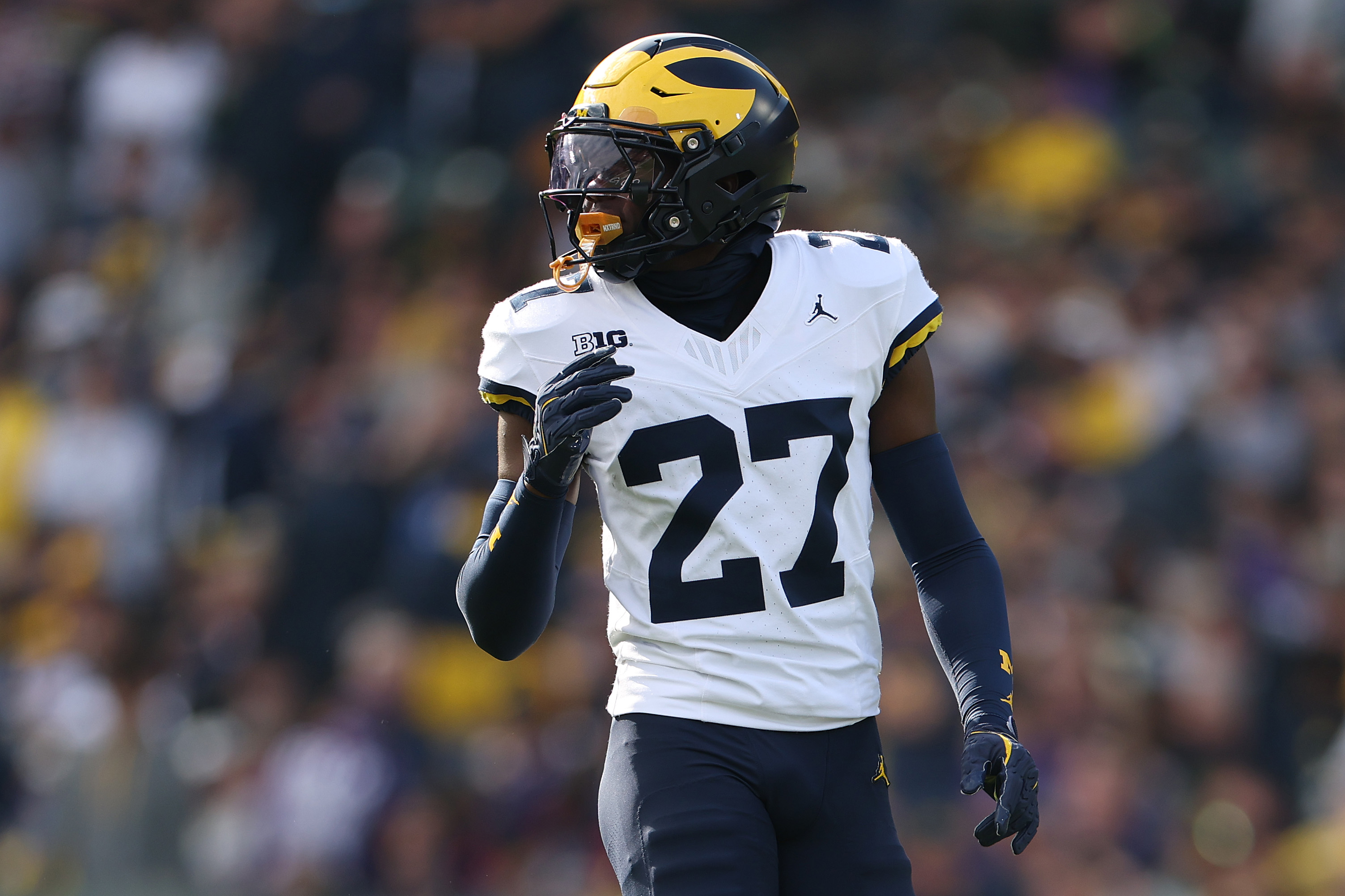 Transfer portal: Michigan defensive back Jayden Sanders commits to ...