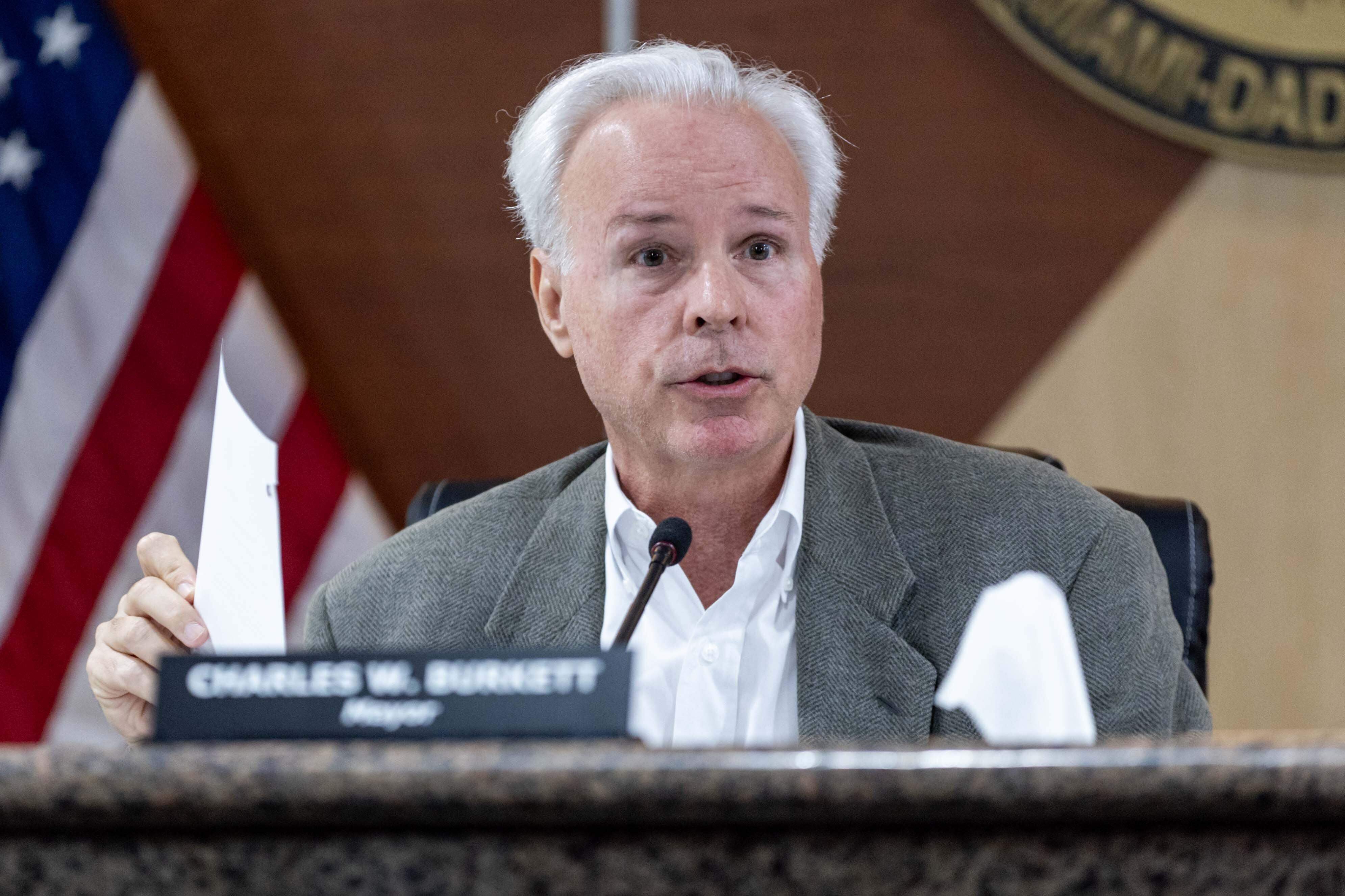 Affordable housing may come to Surfside. Mayor says, "We're going to ...