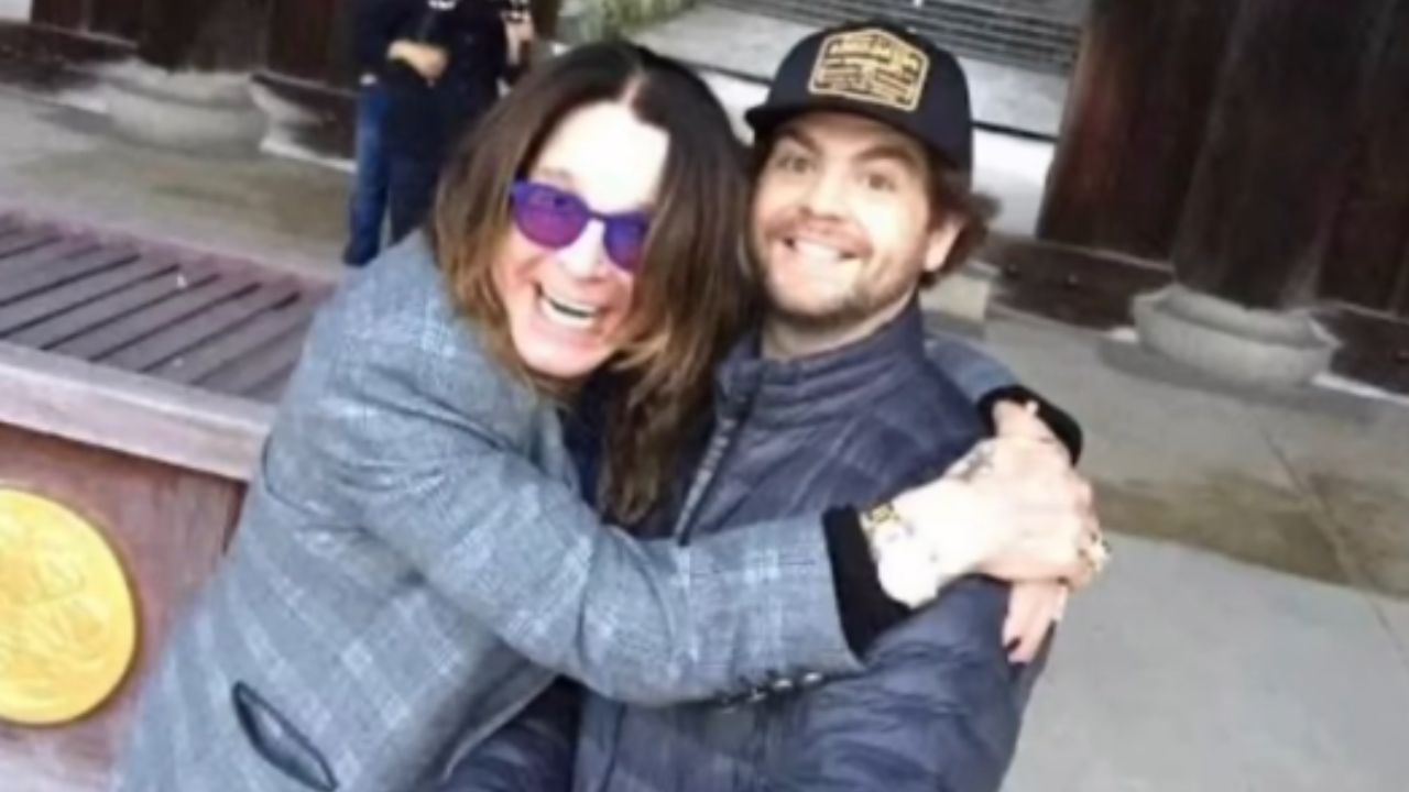 Jack Osbourne siger, at Ozzy Osbourne besøger ham i hans drømme