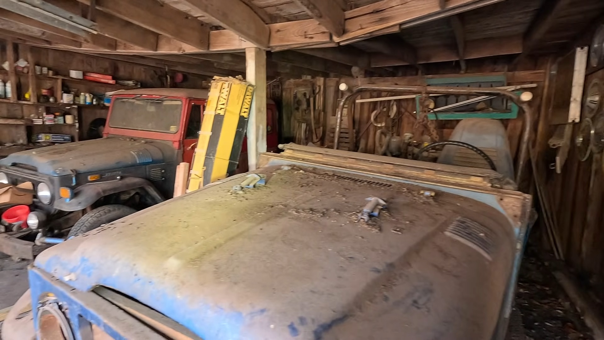 This wasn't a store - thrifting a forgotten farm building