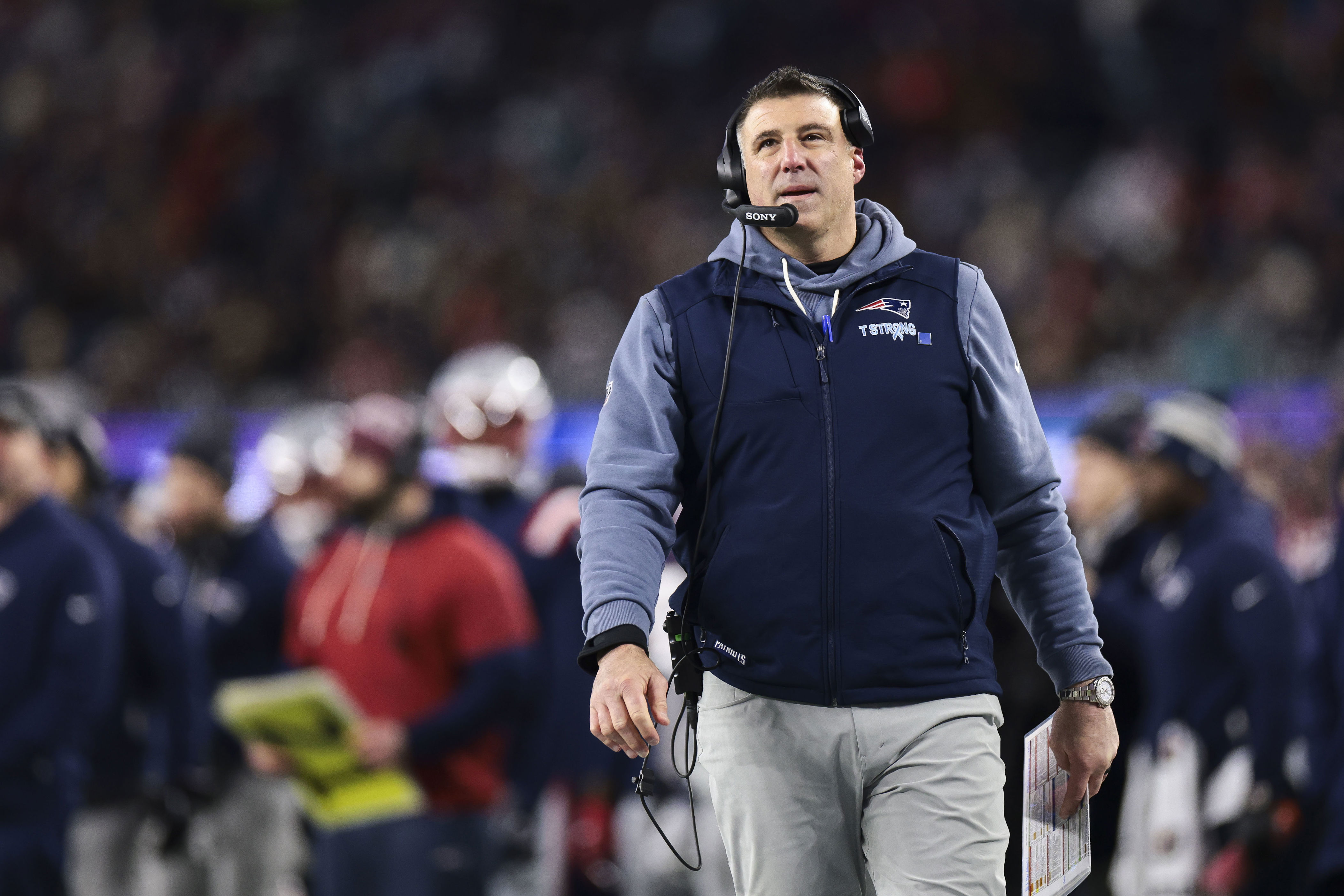 Vrabel expected to address media after win over Chargers: Watch live at ...