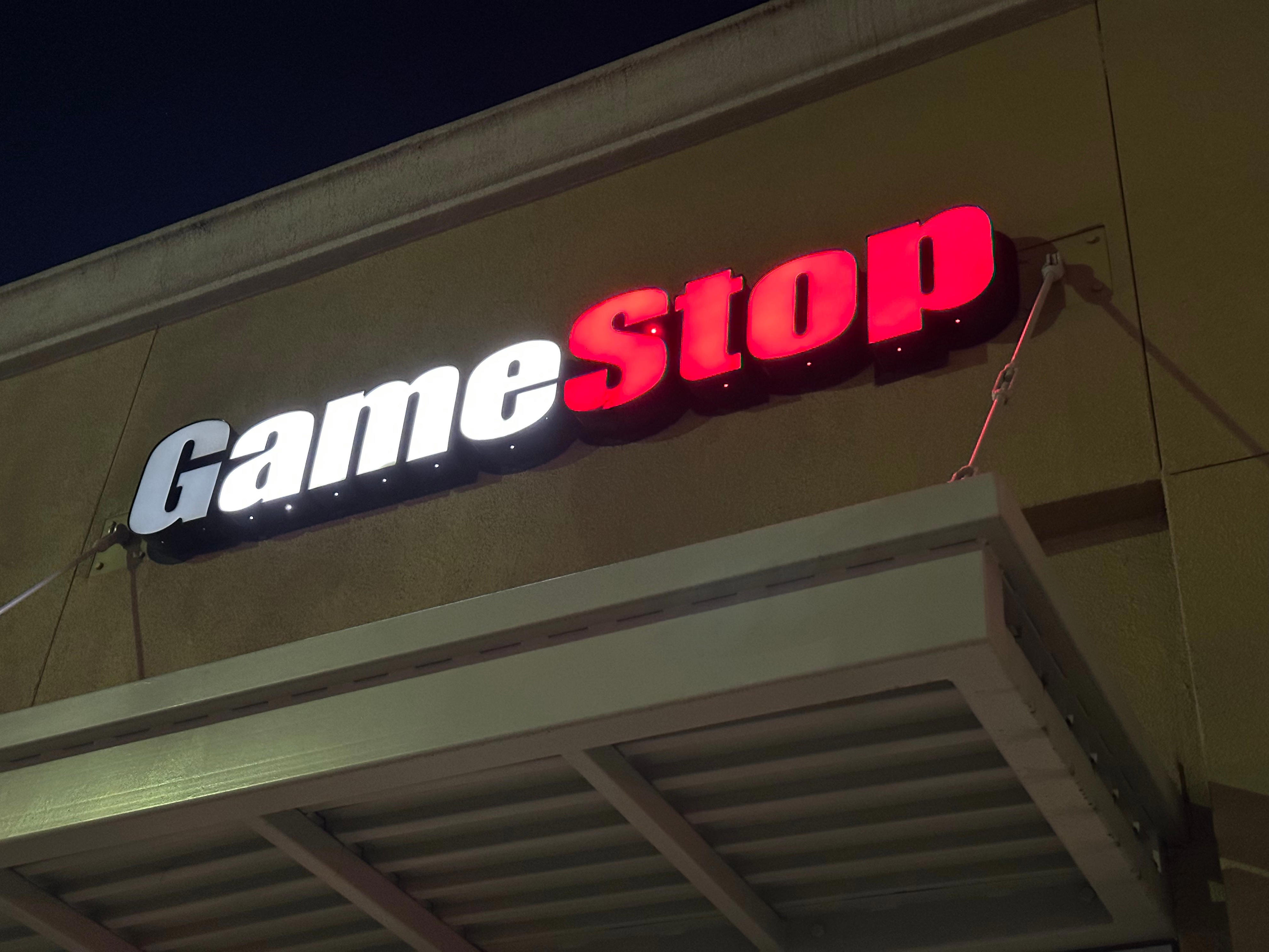 'Thank you.' Stockton GameStop store closure among others in California