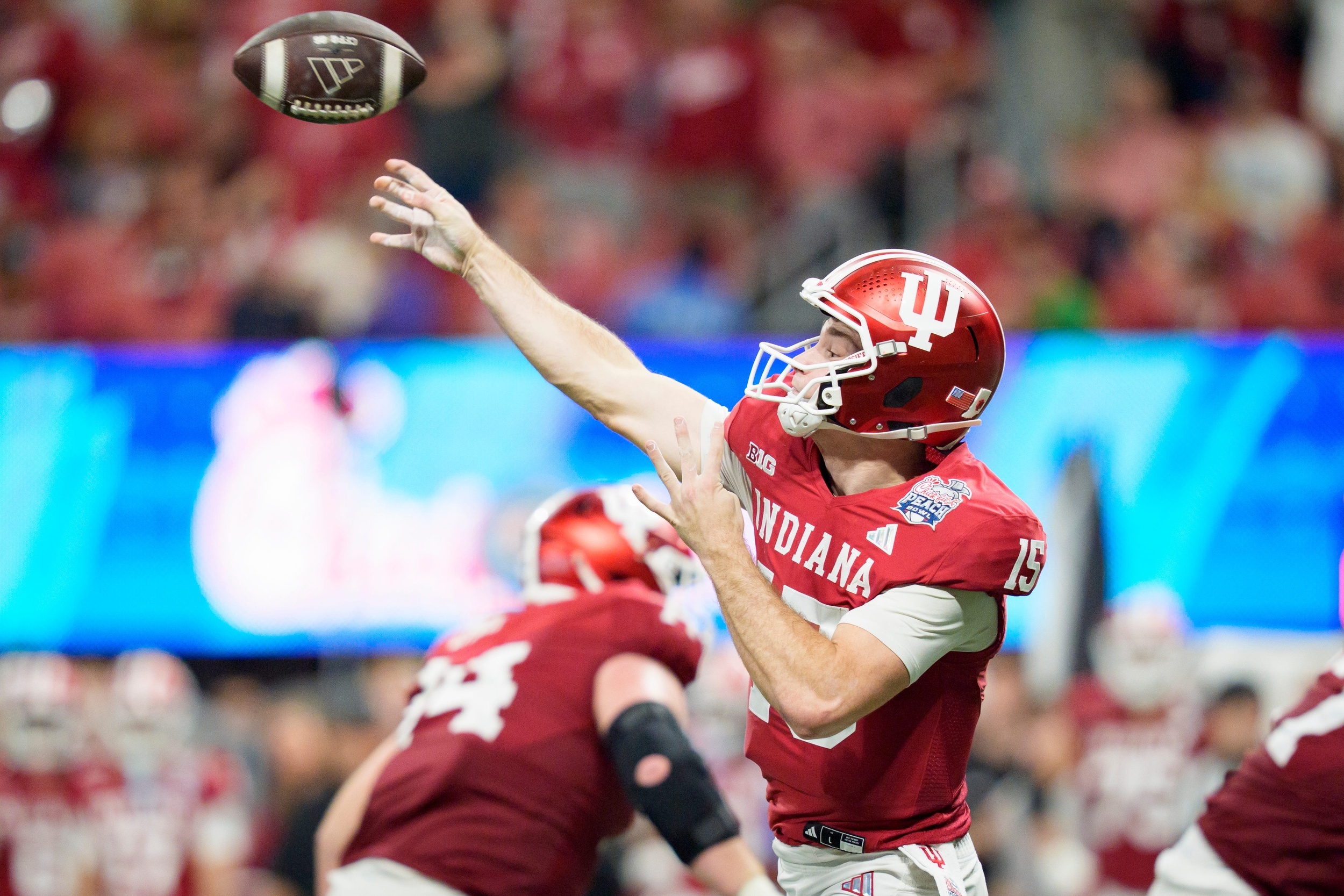 Fernando Mendoza can finally end the Raiders’ QB carousel