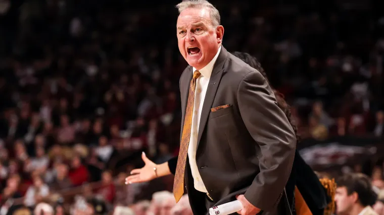 Vic Schaefer press conference rant: Why Texas women's basketball coach ...