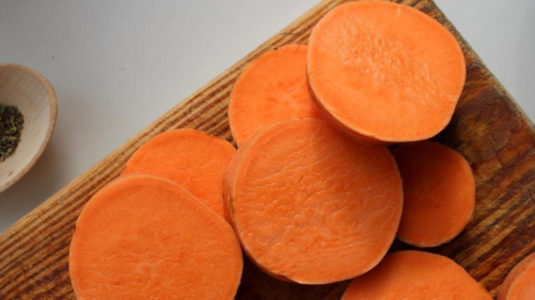 The bunless burger trend just got more interesting with sweet potatoes