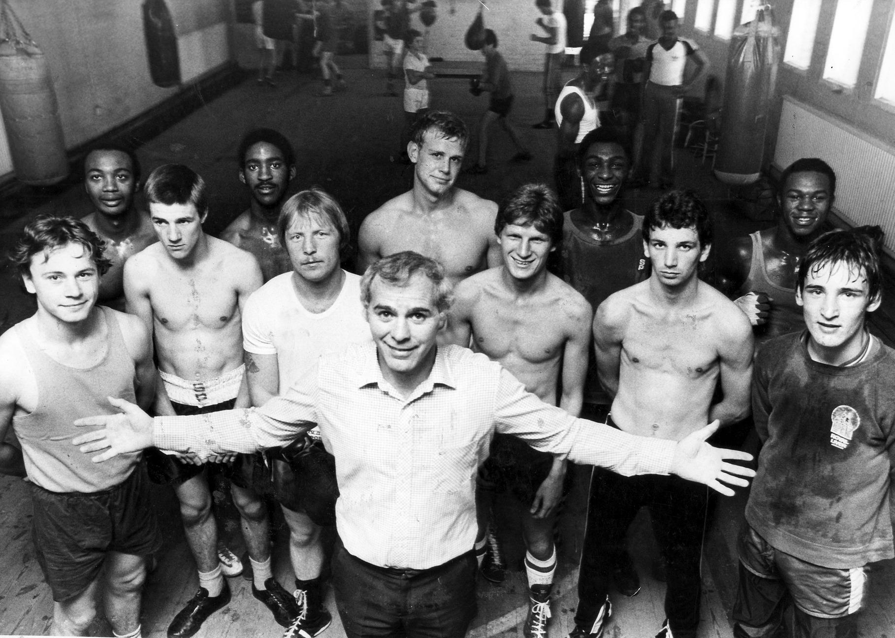 Sheffield retro: 18 photos capturing life around Sheffield in 1980 ...