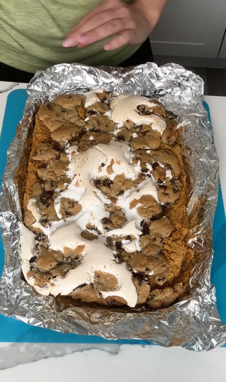 This easy dessert is surprisingly good