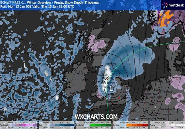 Snow maps show England hit by new blizzards with -8C freeze - full list ...