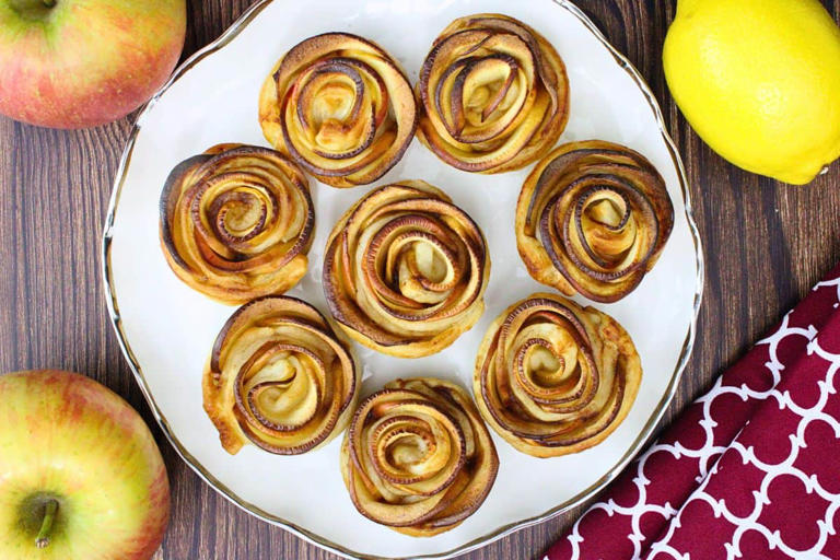 Air fryer apple roses: Elegant yet simple dessert!