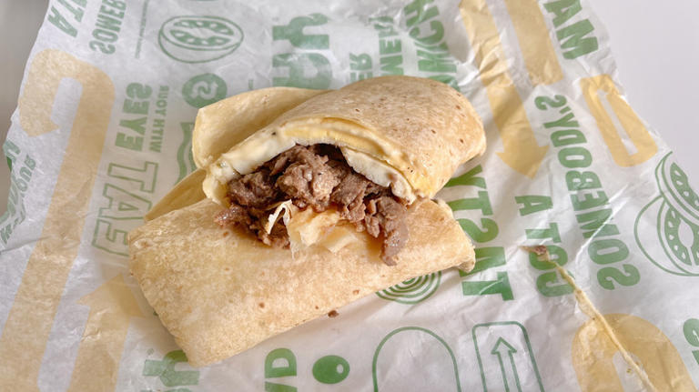 Every Subway breakfast menu item, ranked worst to best