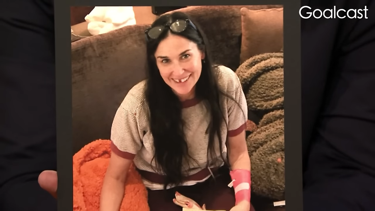 “I was losing my teeth from stress” Demi Moore admits how bad it got