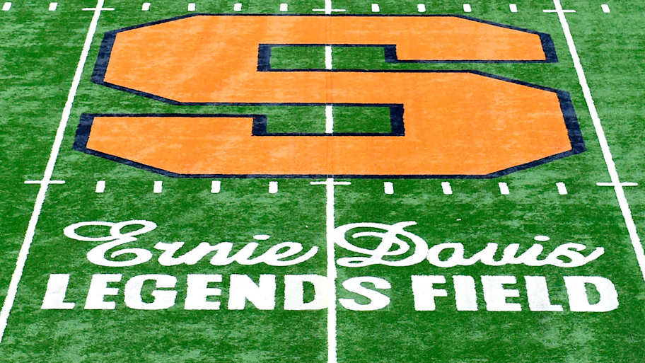 RB Carter Wallace, who ran for 1,500 yards & 20 TDs, plans to visit ...