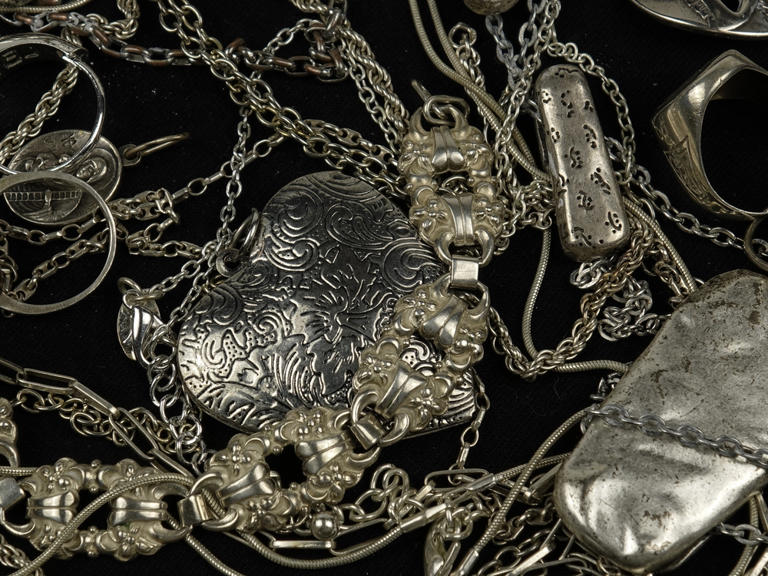 Sterling vs plated vs white gold: How to tell if your silver is real