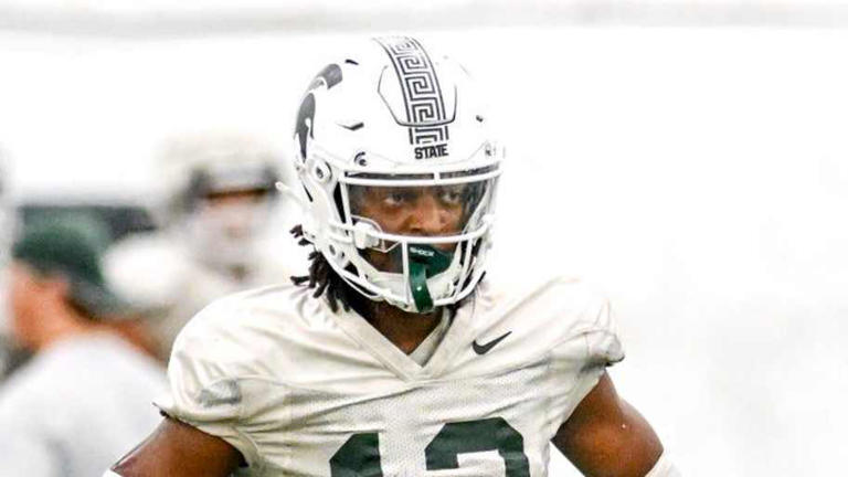 2 outgoing MSU transfers visiting rival Michigan
