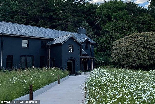 Michelin star restaurant hailed by TV chef James Martin is handed one ...