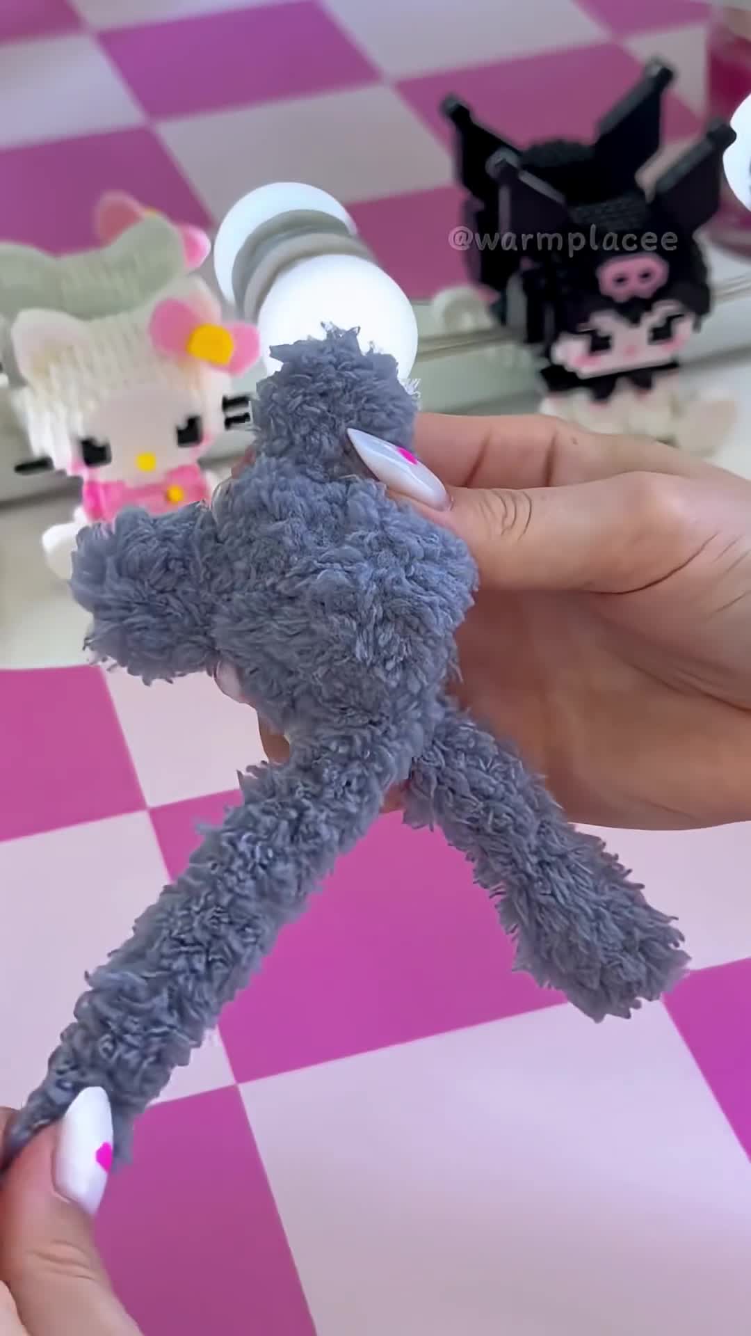 How to make fluffy keychain 🐱