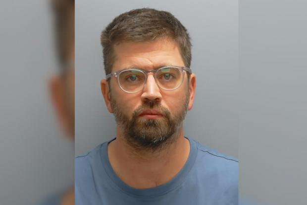 North Baddesley man jailed after paying for indecent images of teenage ...