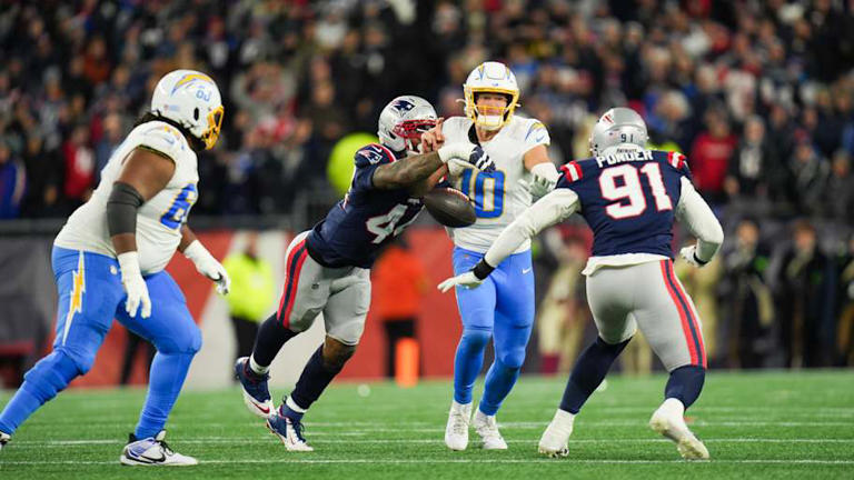 Cris Collinsworth praised Chargers' O-line right before Justin Herbert ...