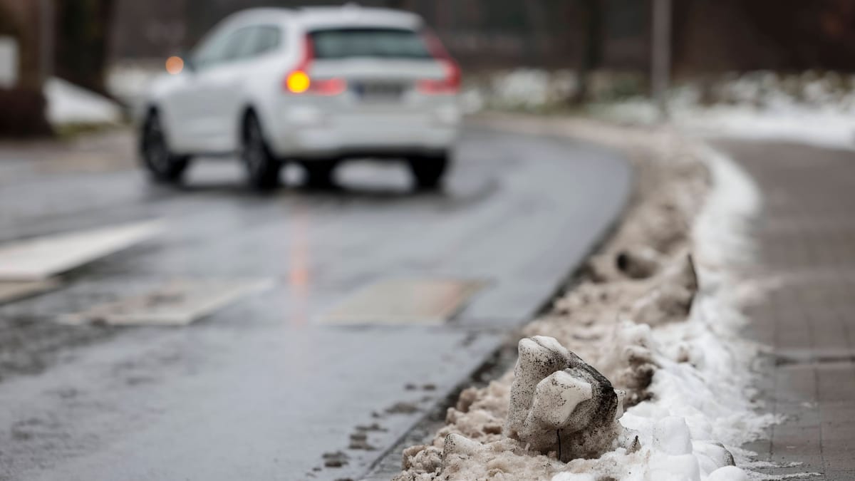 Eisregen erreicht Franken: Verkehrschaos auf wichtiger Autobahn