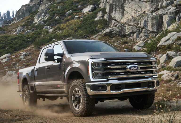 This Ford Super Duty can now run 40-inch tires and it is still streetable