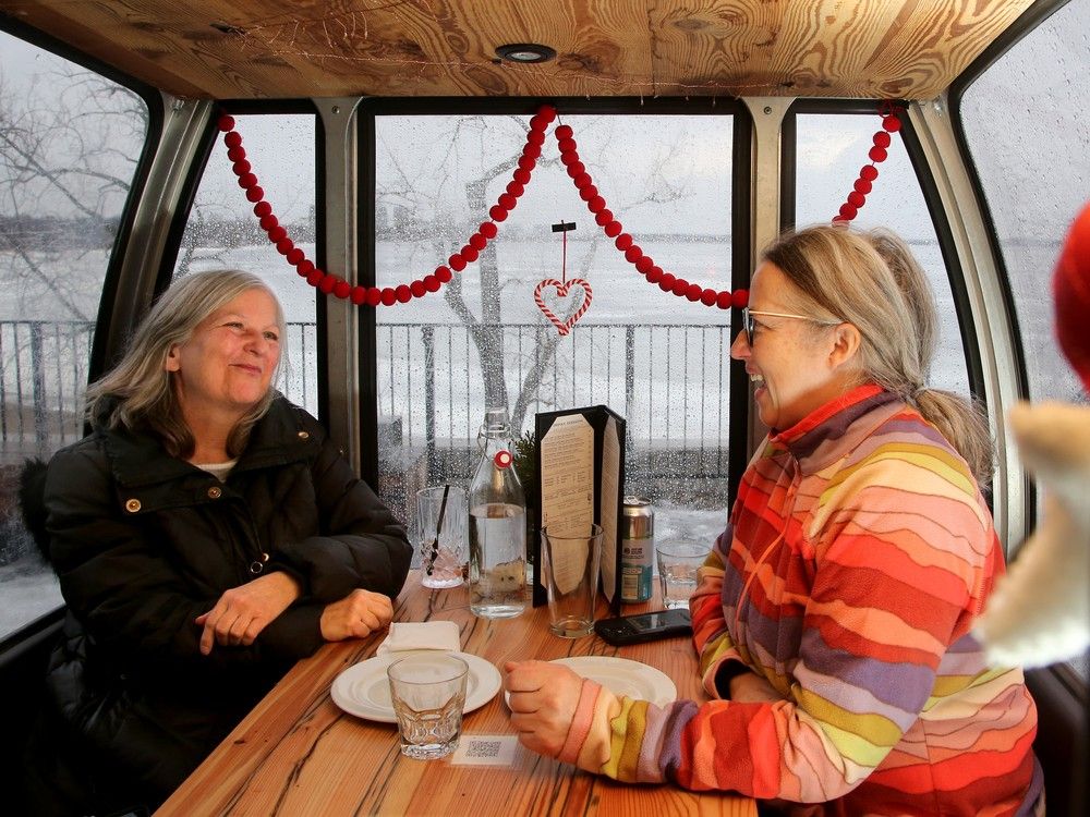 Westboro Beach's new winter hotspot: pizza in a gondola