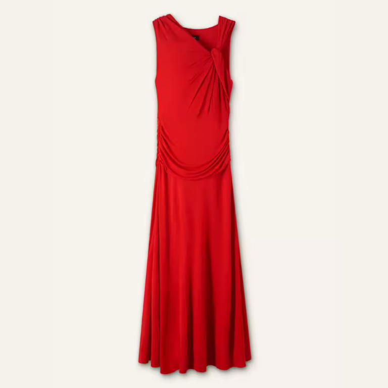 Amal Clooney delivered modern elegance in an on-trend, custom red dress ...