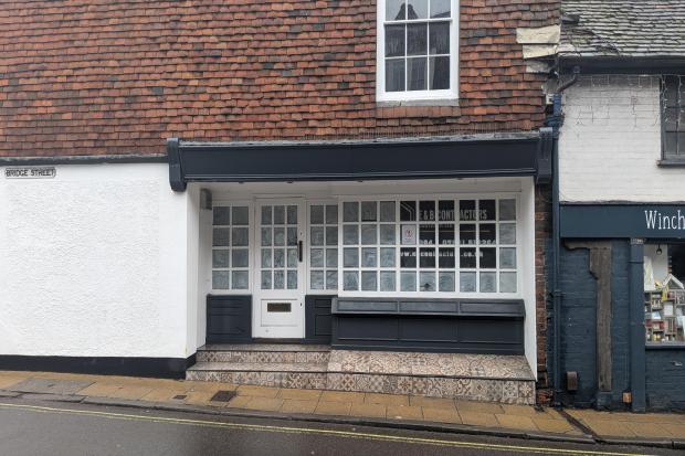 Work underway to transform former Pizza Express into dentist