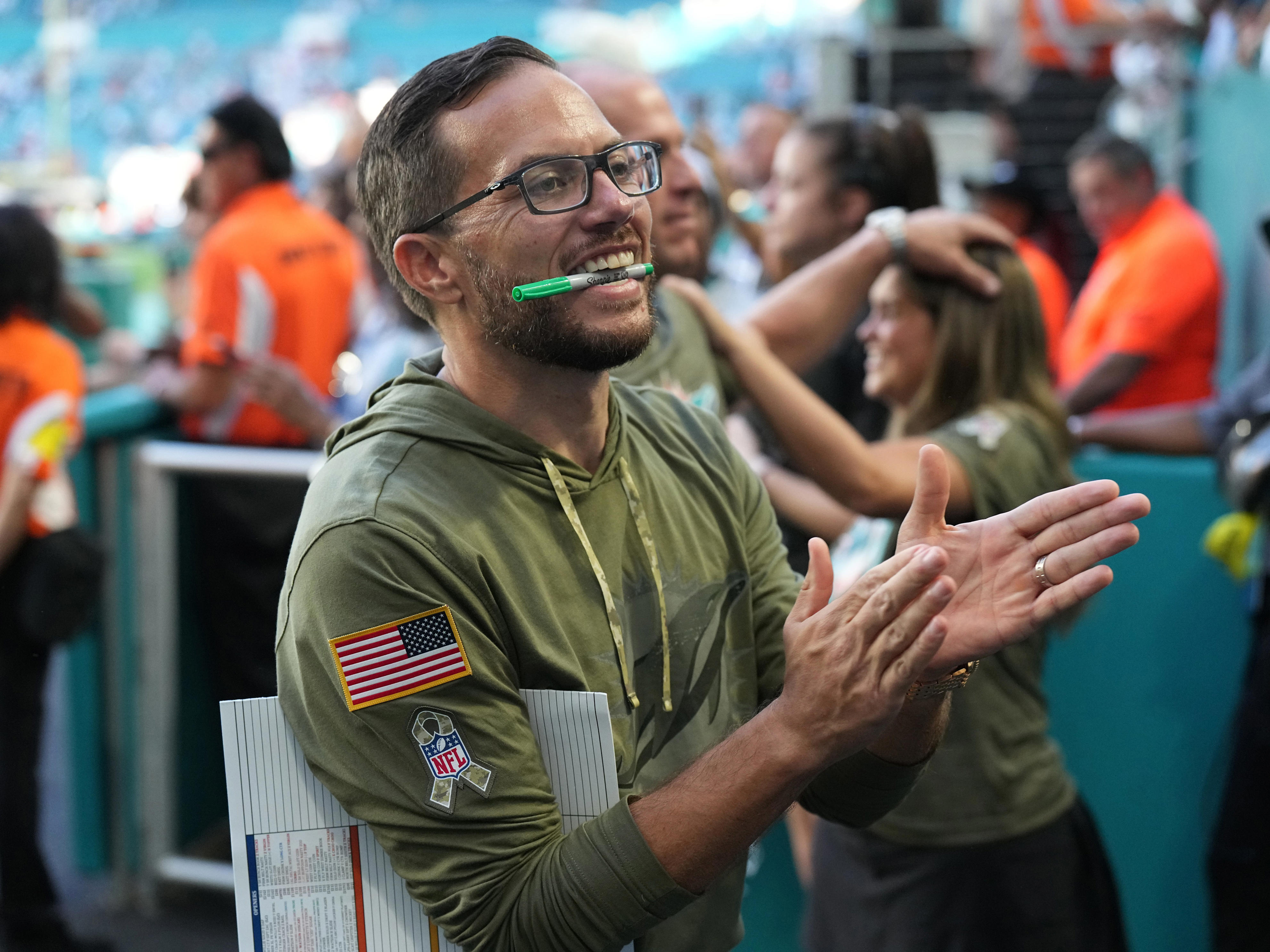 Browns head coach search: Mike McDaniel’s interview schedule